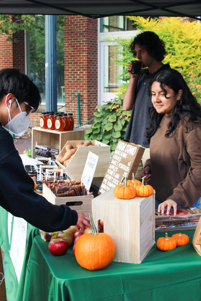 Farm Stands - Carolina Dining Services